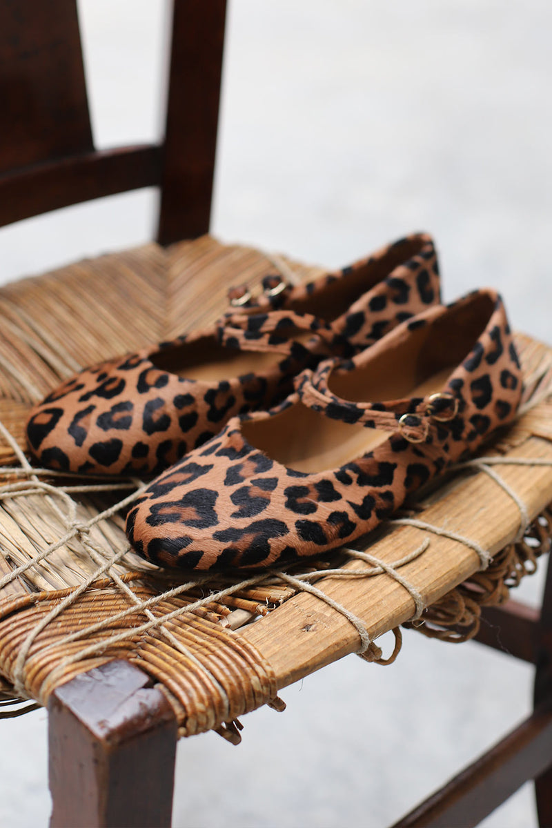 Women's Mary Jane ballet flats with double buckle leopard print – Rivera